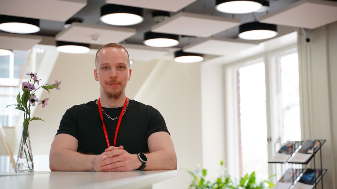 Jon Dillemuth – koodarista markkinoinnin asiantuntijaksi - Tieturi